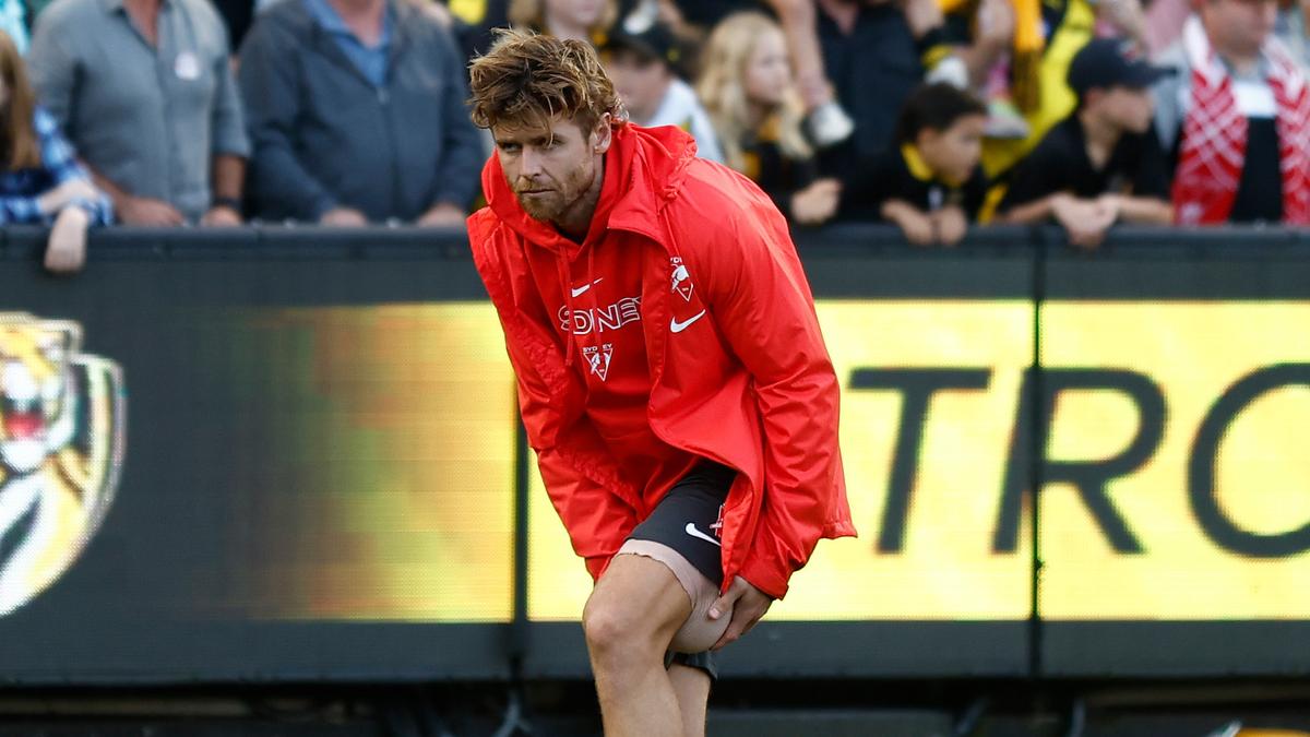 Sydney Swans’ Dean Rampe out for a month with hamstring injury, while ...