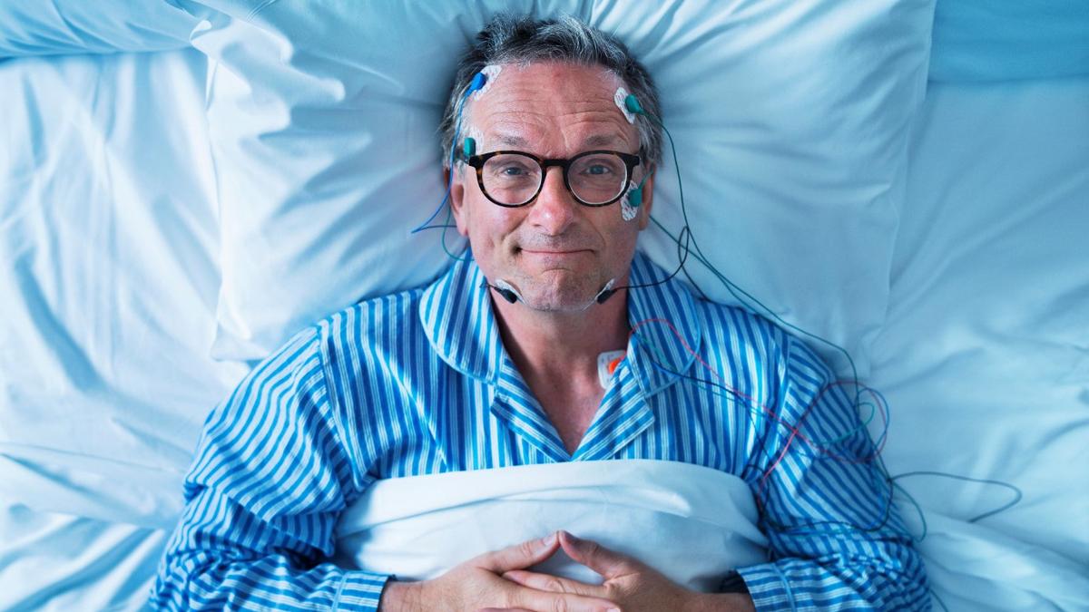 Dr Michael Mosley sleep tips: Five ways you can get a more restful ...