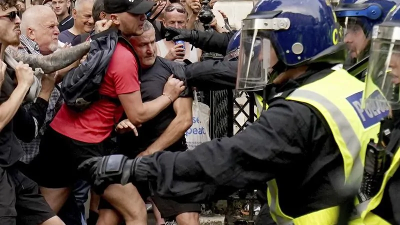 LAURA NEWELL: British violence shows the danger of online ...