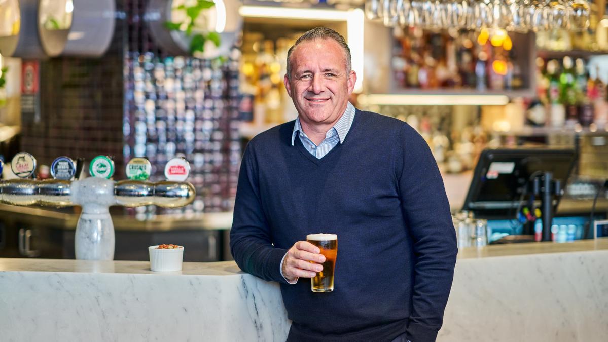 Endeavour chief executive Steve Donohue to exit after 30 years with liquor and pubs group | The ...