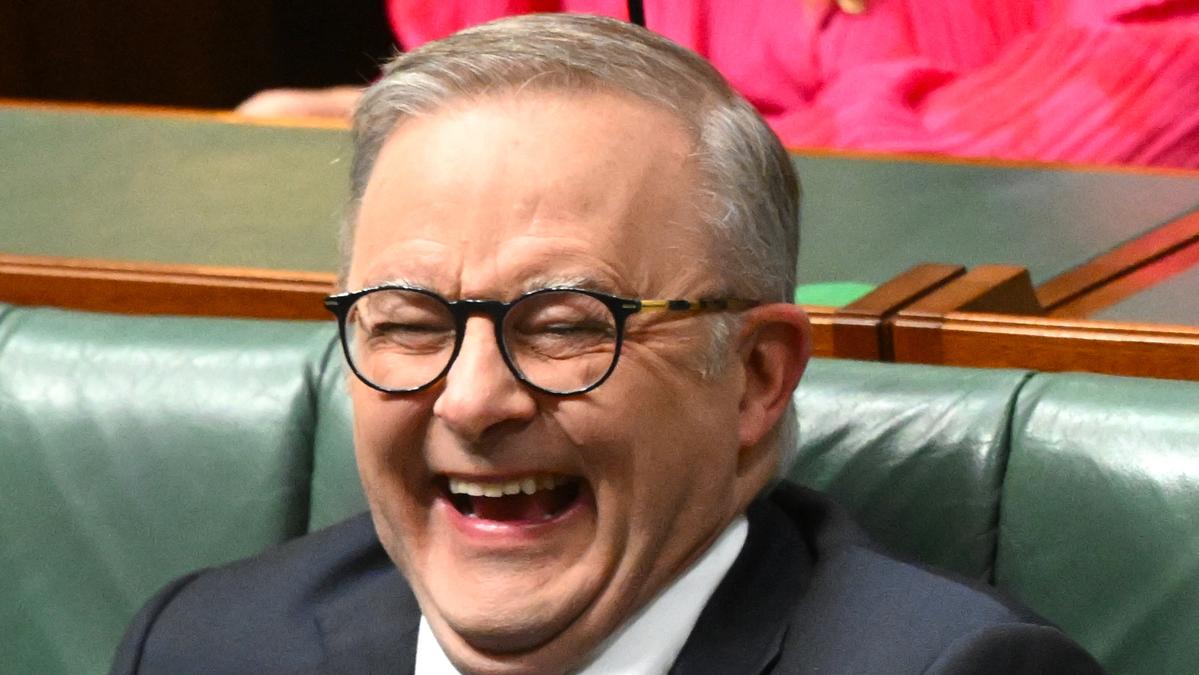 Anthony Albanese all smiles in the chamber after Bill blitz in final ...