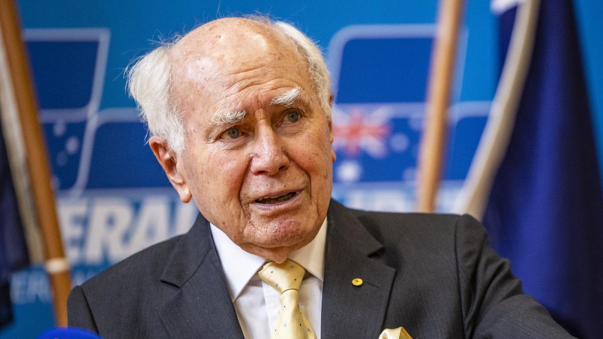 Former Australian Prime Minister John Howard says a minority government ...
