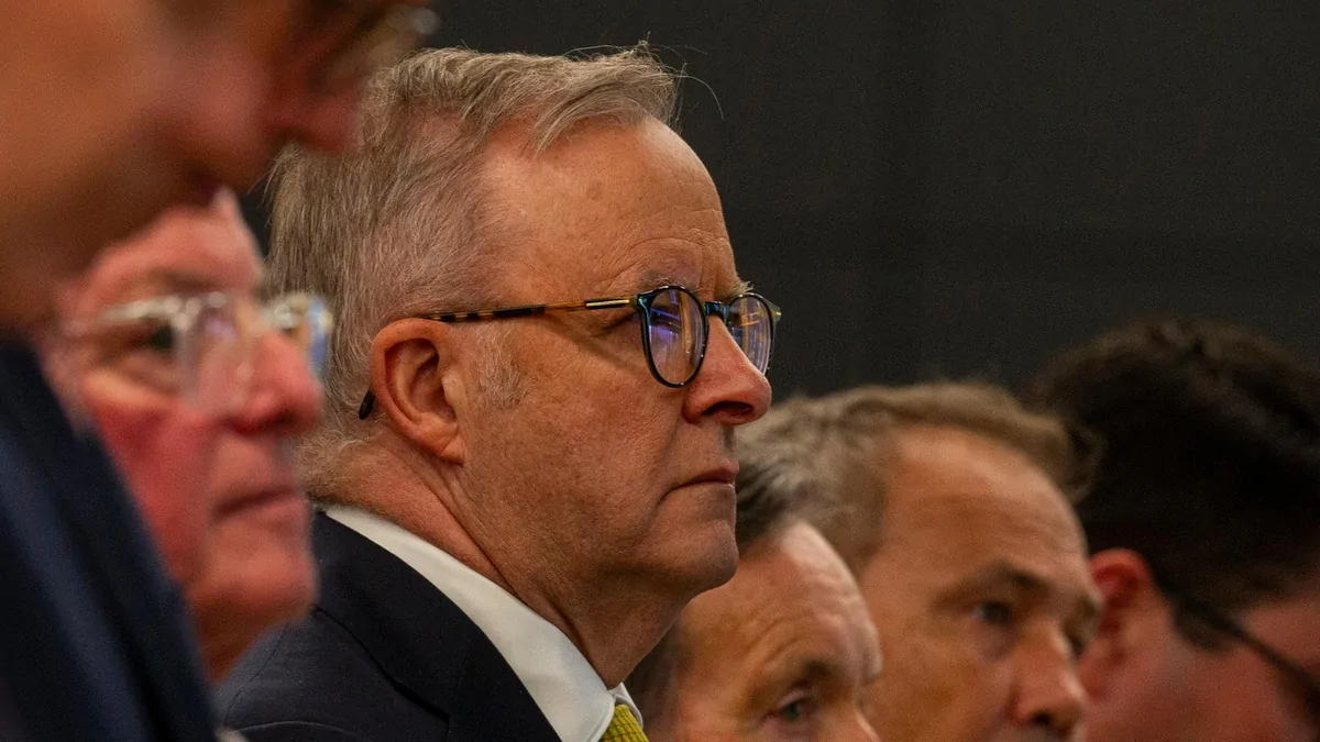 Anthony Albanese and Peter Dutton mark 80 years since Auschwitz ...