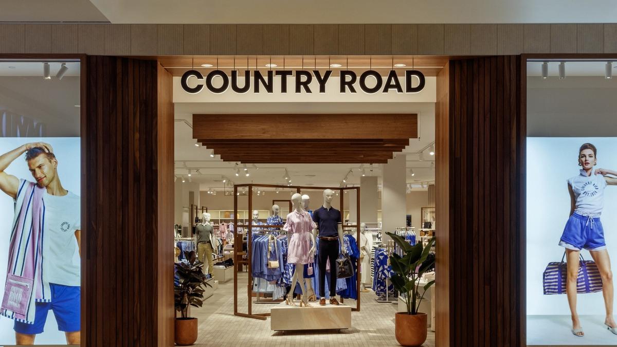 Country Road Group sales in freefall amid heavily-discounted retail ...