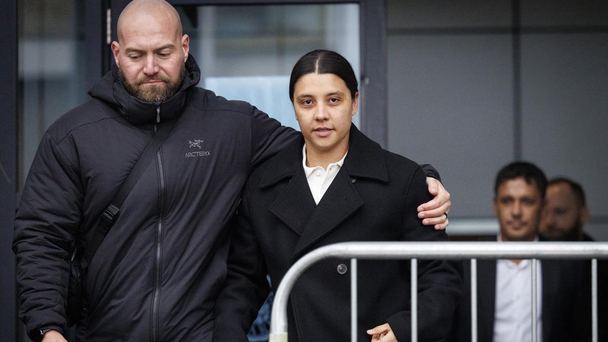 Sam Kerr Matildas return: Tom Sermanni says captaincy discussion is ...