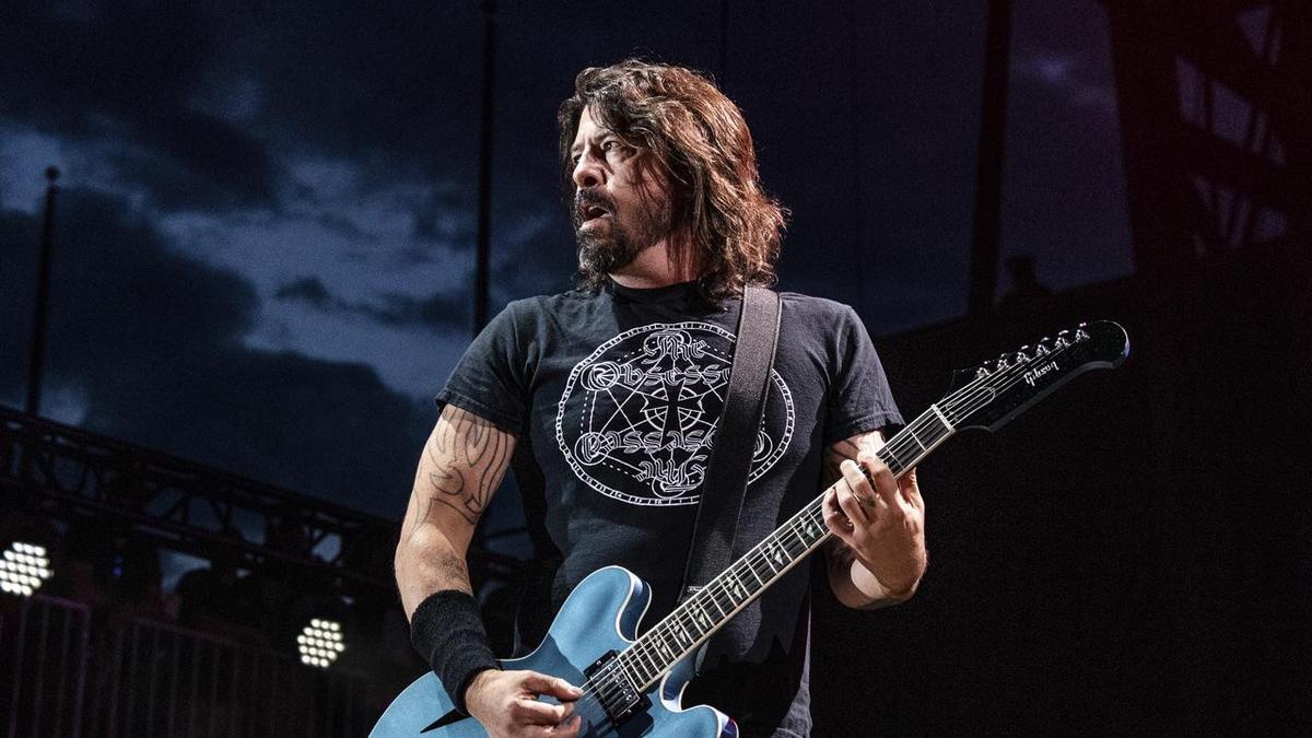 Dave Grohl: Identity of Foo Fighters frontman’s baby mama revealed ...