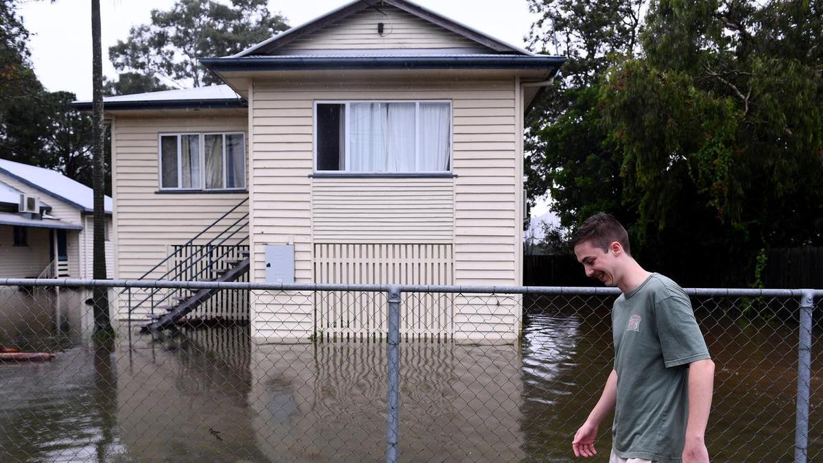 Ex-tropical Cyclone Alfred: Flooding threat lingers as more homes go ...