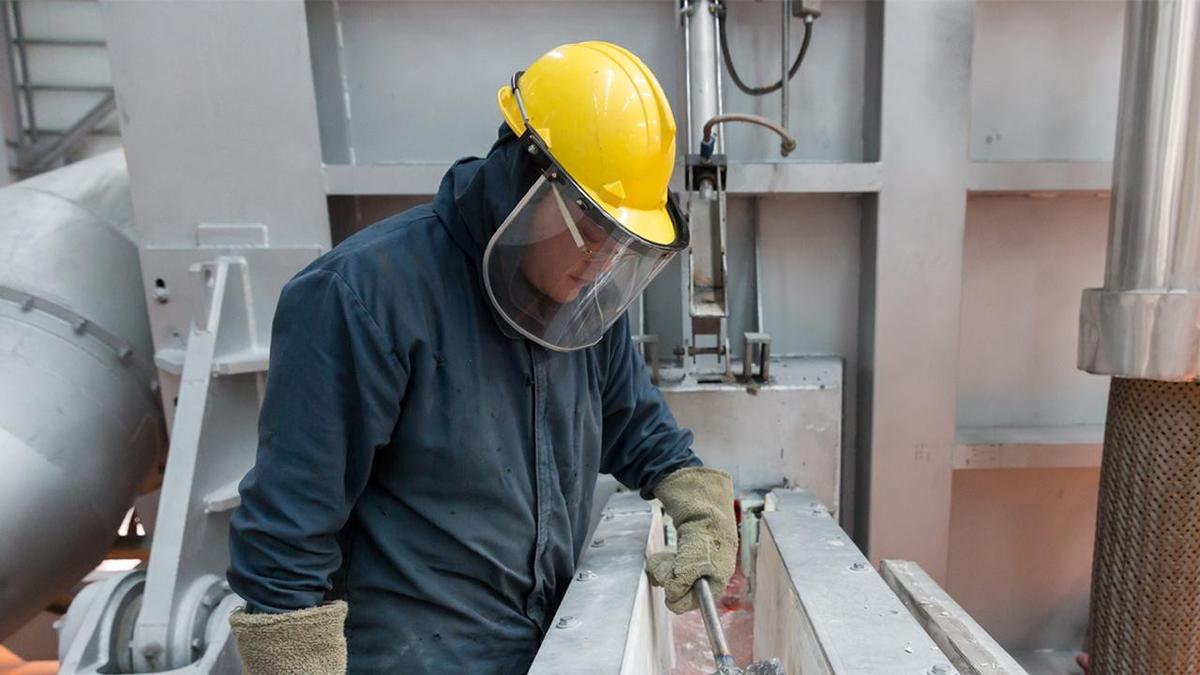 Alcoa fined $400k after hot caustic solution burned work experience ...