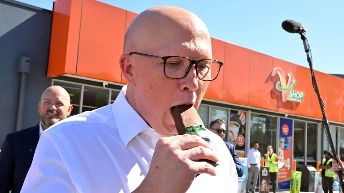 Federal election 2025: Dutton, Albanese keep sweeteners 'up their ...