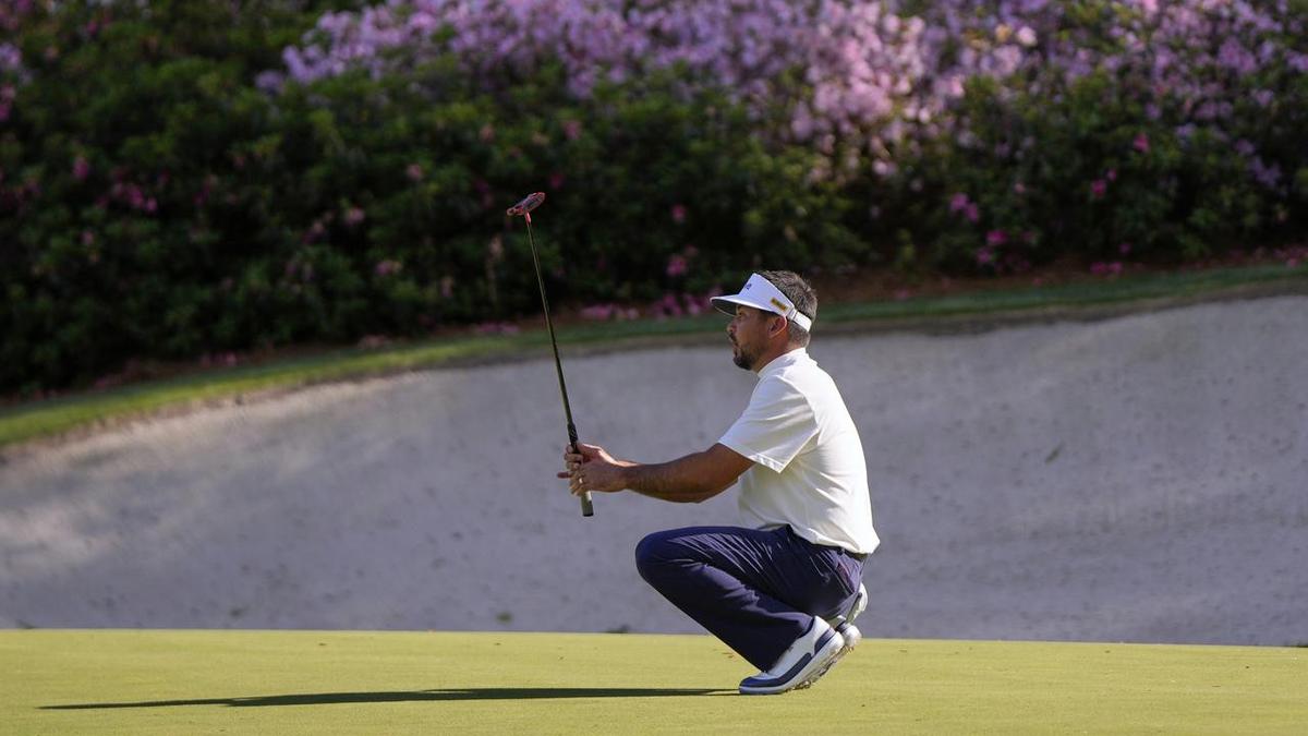 The Masters: Jason Day was 'swearing inside' but fought into striking ...