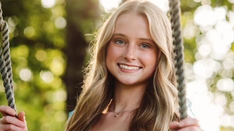 TikToker Anna Grace Phelan dies less than a year after brain cancer ...