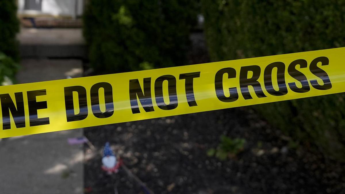 Kentucky shooting: Two women killed as gunman opens fire inside Baptist ...