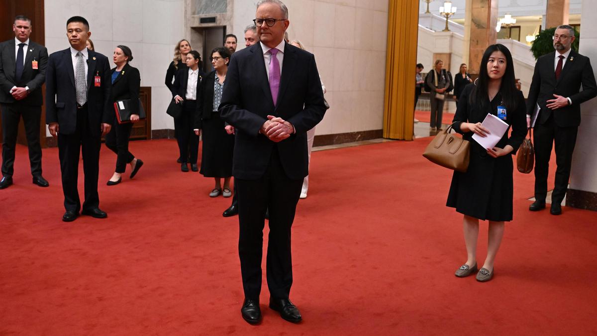 NICOLA SMITH: When Albo met Xi: China rolls out the red carpet for PM ...