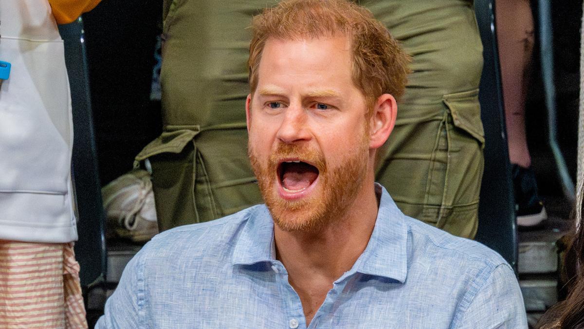 Prince Harry attempts to regain royal favour with a behind-the-scenes olive branch to King ...