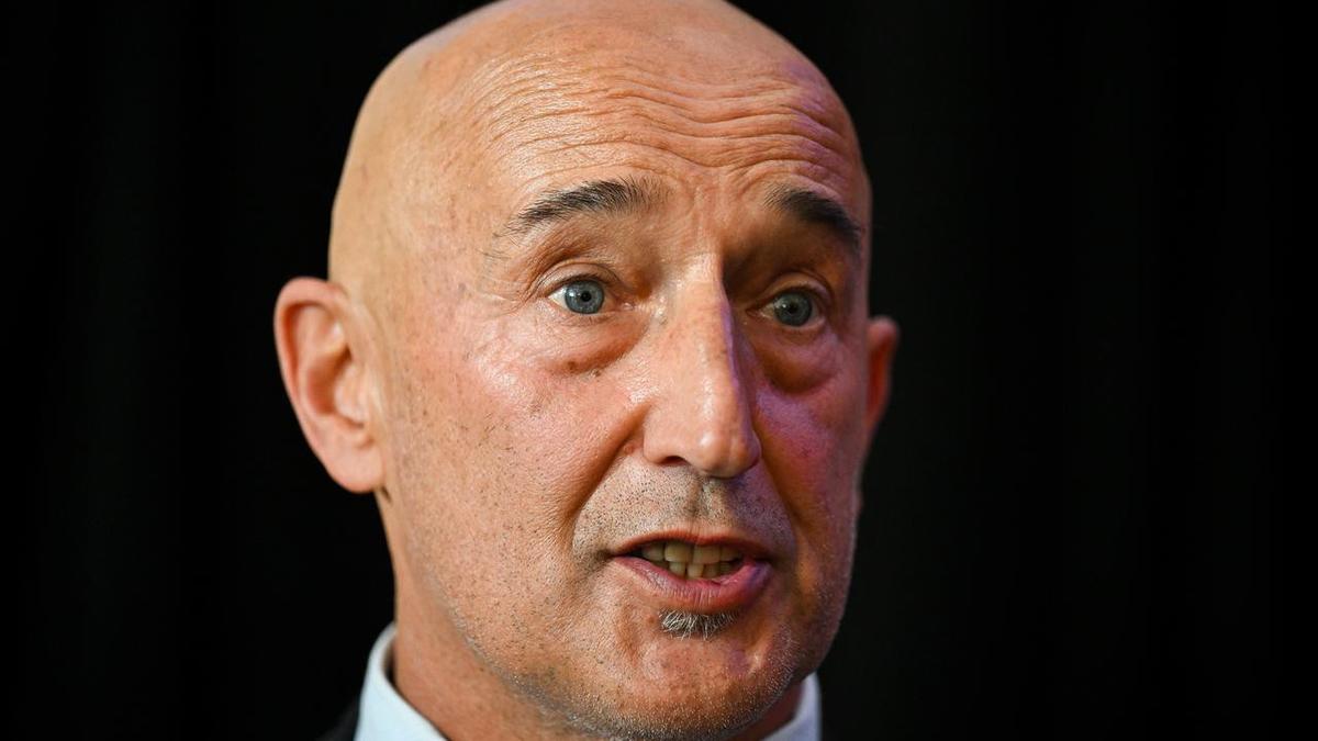 Walter Mikac, father and husband of Port Arthur victims, calls for halt ...